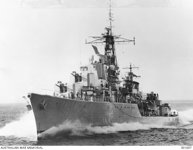 1959-06. PORT BOW VIEW OF THE DESTROYER HMAS VAMPIRE (II) (D11) ON ...