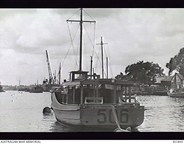 BRISBANE, QLD. 1944-03-15. STERN VIEW OF THE NAVAL AUXILIARY PATROL ...