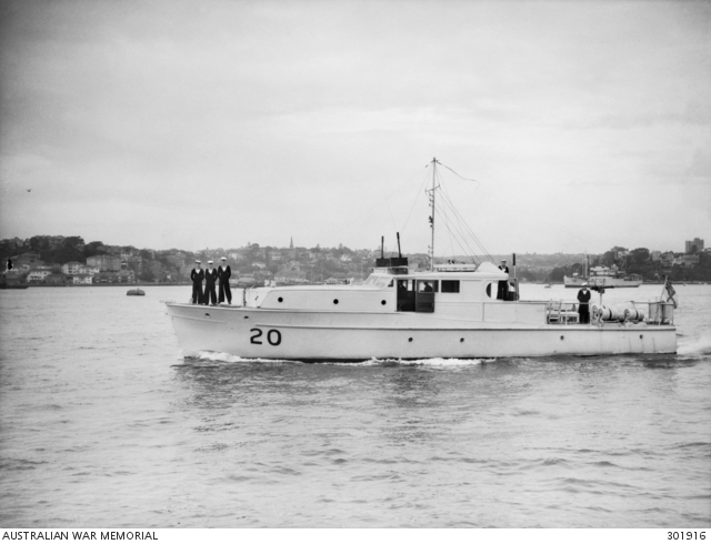 SYDNEY, NSW. PORT SIDE VIEW OF THE CHANNEL PATROL BOAT HMAS MARLEAN (20 ...