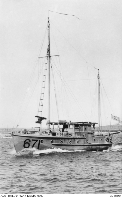 PORT ADELAIDE, SA. 1943-12-29. PORT BOW VIEW OF THE NAVAL AUXILIARY ...