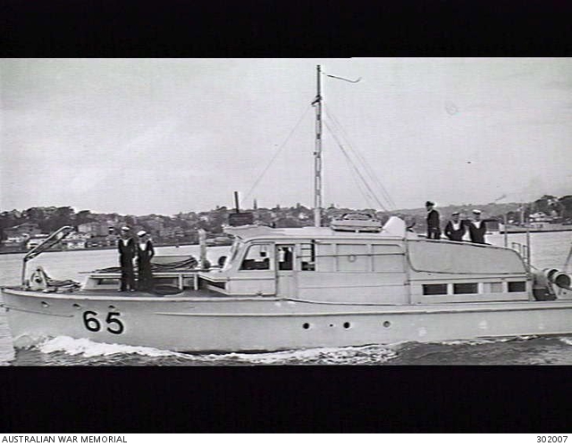 SYDNEY, NSW. PORT SIDE VIEW OF THE CHANNEL PATROL BOAT HMAS TOOMEREE ...