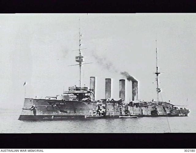 PORT MELBOURNE, VIC. 1912. PORT BOW VIEW OF THE ARMOURED CRUISER HMS ...