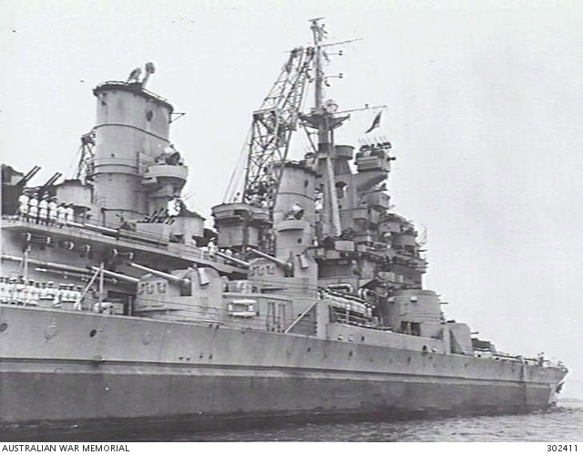 SYDNEY, NSW. 1944-12-17. DETAIL VIEW OF THE BATTLESHIP HMS HOWE ...