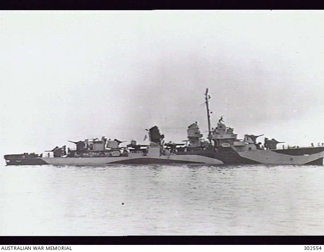 STARBOARD BROADSIDE VIEW OF THE DESTROYER USS CALLAGHAN (DD-792). SC ...