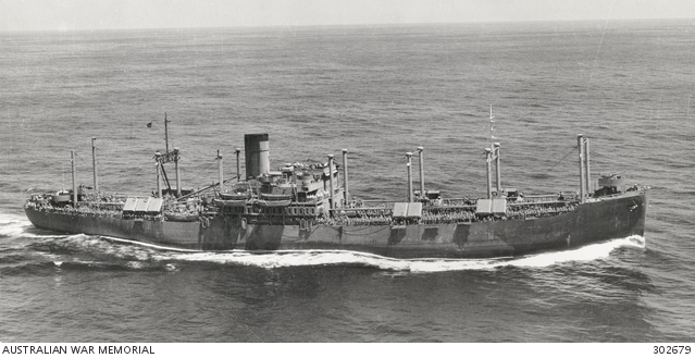 1943-02-15. AERIAL STARBOARD SIDE VIEW OF THE US TRANSPORT MORMACSEA ...