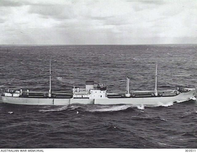 1939-07-24. AERIAL STARBOARD SIDE VIEW OF THE SWEDISH CARGO VESSEL MV ...
