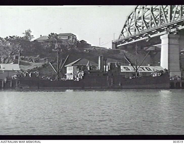 BRISBANE, QLD. STARBOARD SIDE VIEW OF THE AUSTRALIAN CARGO VESSEL SS ...
