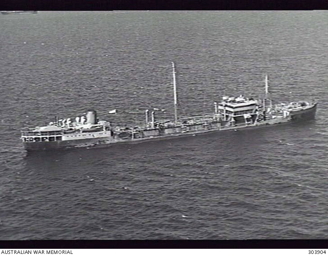 AERIAL STARBOARD SIDE VIEW OF THE DUTCH TANKER SAROENA. NOTE THE 4 INCH ...