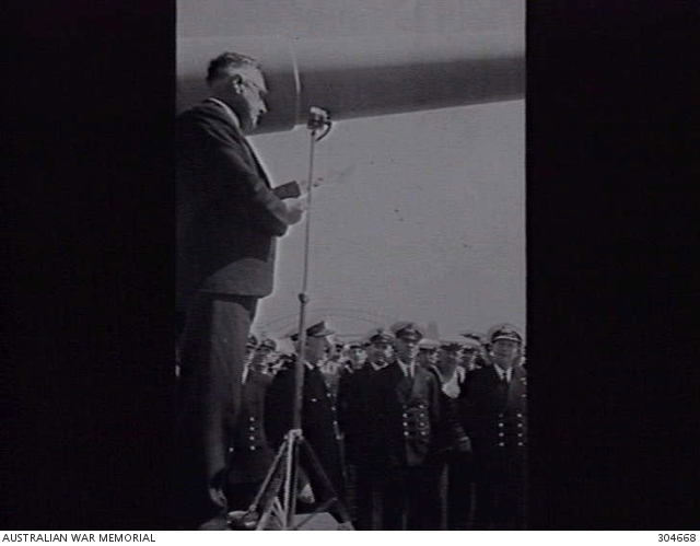 SYDNEY, NSW. 1943-10. THE MINISTER FOR THE NAVY, MR NORMAN MAKIN MP ...