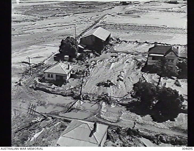MAITLAND, NSW. 1955. AERIAL VIEW OF THE CITY AFTER THE FLOODS. NOTE THE ...