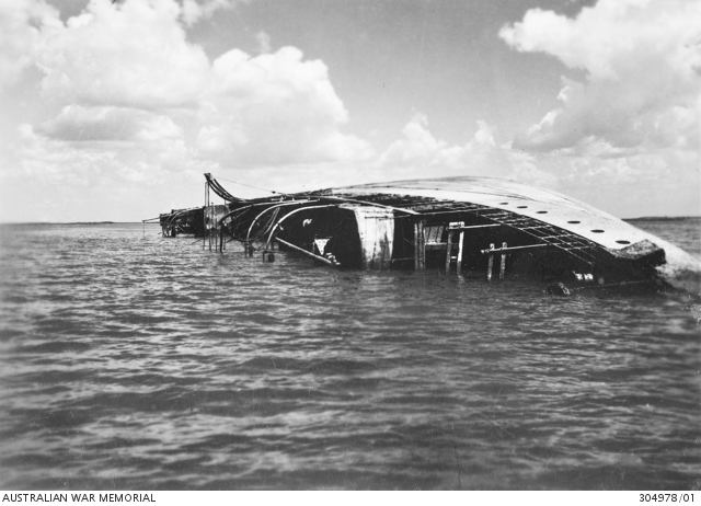 DARWIN, NT. 1942-02-19. THE WRECK OF THE TANKER SS BRITISH MOTORIST ...