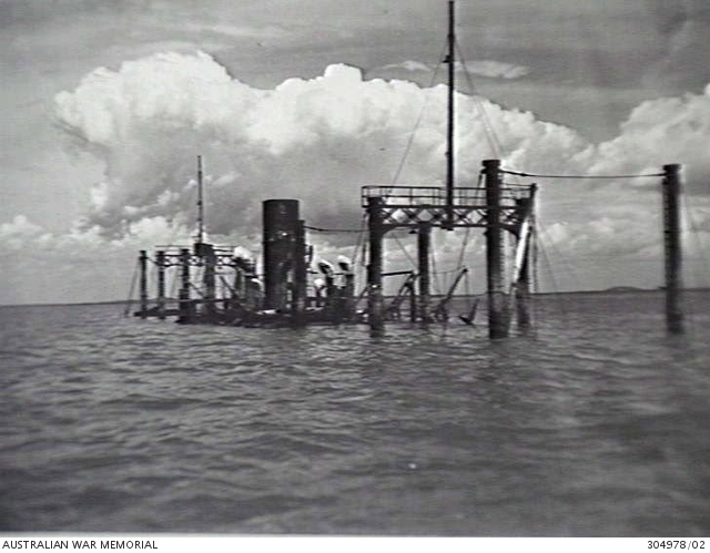 DARWIN, NT. 1942-02-19. THE WRECK OF THE US NAVAL TRANSPORT MEIGS, IN ...