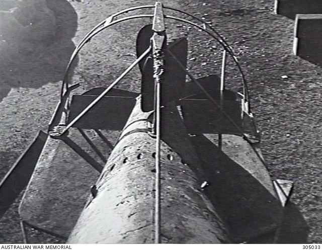 SYDNEY, NSW. 1942-06-10. VIEW OF AFTER SECTION, LOOKING AFT, SHOWING ...