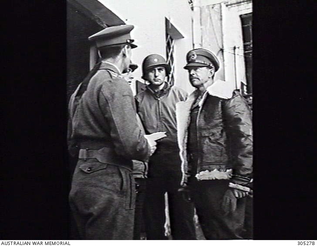 ANZIO, ITALY. 19044. GENERAL SIR HAROLD ALEXANDER, COMMANDER IN CHIEF ...