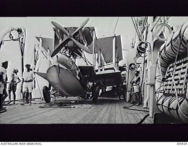 1932-09-21. HEAD ON VIEW OF A VICKERS SUPERMARINE SEAGULL III AMPHIBIAN ...