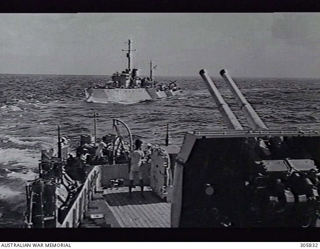 PORT BOW VIEW OF THE INDIAN CORVETTE HMIS PUNJAB CROSSING THE STERN OF ...