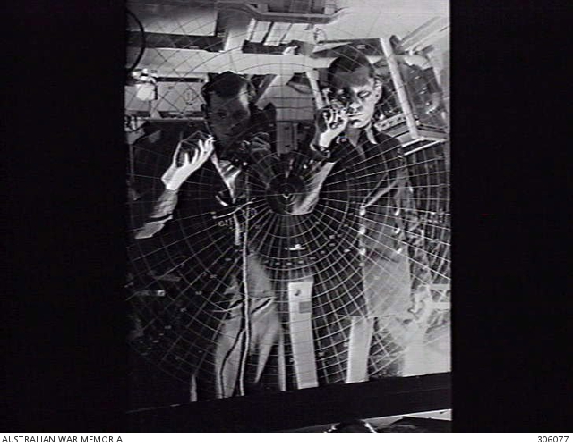 HMAS WATSON, RAN RADAR TRAINING SCHOOL, WATSON'S BAY, NSW. C.1948. RAN ...