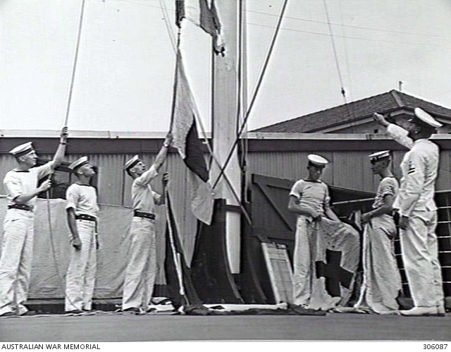 HMAS RUSHCUTTER, AUSTRALIAN NAVAL DEPOT, RUSHCUTTERS BAY, NSW. TRAINEES ...