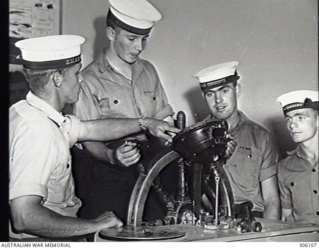 HMAS CERBERUS, FLINDERS NAVAL DEPOT, VIC. C.1955. RAN RECRUITS ...