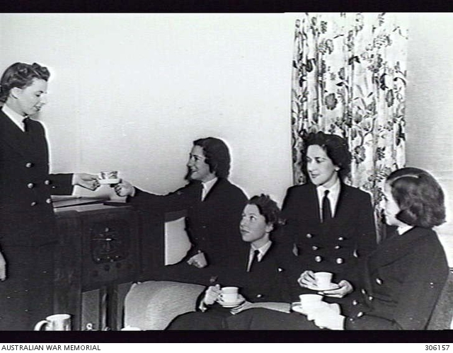 MEMBERS OF THE WOMEN'S ROYAL AUSTRALIAN NAVAL SERVICE (WRANS) RELAXING ...