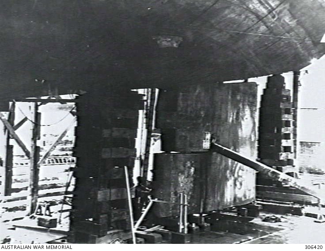 COCKATOO DOCK, SYDNEY, NSW. 1942-12. THE DAMAGED HEAVY CRUISER USS ...