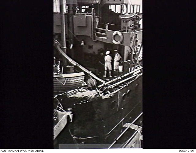 DARWIN, NT. 1942-01-25. DAMAGE SUSTAINED BY THE CORVETTE HMAS KATOOMBA ...