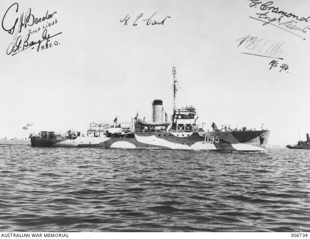 C.1943. STARBOARD SIDE VIEW OF THE CORVETTE HMAS MARYBOROUGH (JI95 ...