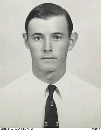 1960-06-15. Studio portrait (identification photograph) of Lieutenant R ...