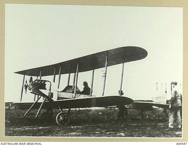 POINT COOK, VIC. THE CENTRAL FLYING SCHOOL'S B.E.2A AIRCRAFT. [1/4F P ...
