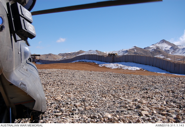 Image taken by a member of 633.7 on the ramp of an Australian CH47D A15 ...