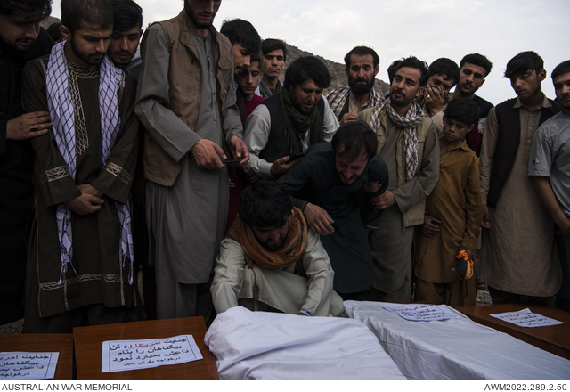 The burial ceremony for the ten members of an extended family whose car ...