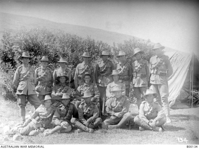 Group portrait of members of the 1st Australian Light Horse Regiment who sailed from Australia ...