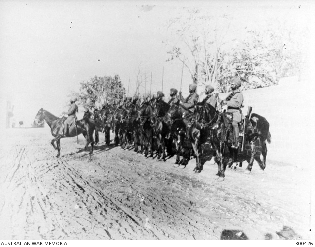 A troop of the 18th Lancers, King George's Own Sikhs. | Australian War ...
