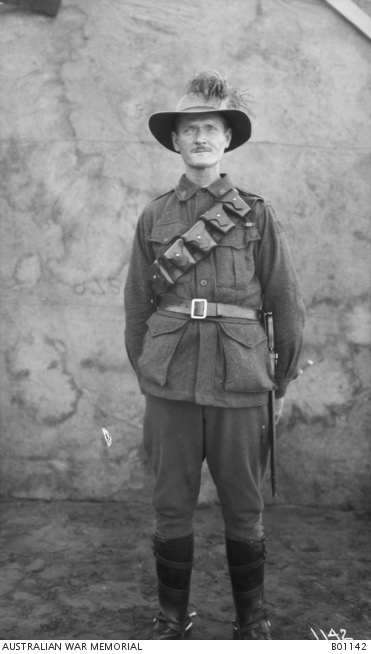 Portrait of Trooper T W Harvey MM, 9th Australian Light Horse Regiment ...