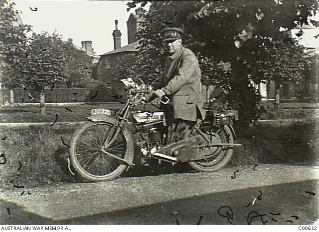 Despite having lost a leg, an officer (possibly Lieutenant Leon Maurice ...