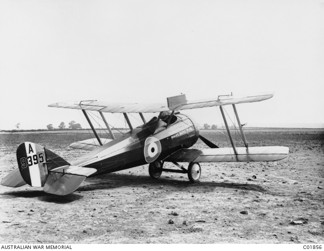 A de Havilland DH5 scout (fighter) aircraft (serial A9395) of 68 ...