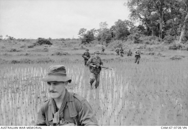 Vietnam. 1967-09. Members of 2RAR /NZ (ANZAC) (The ANZAC Battalion ...
