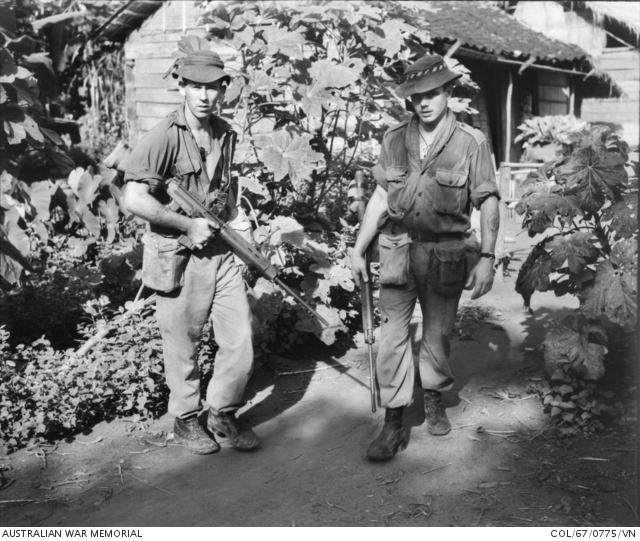 Private Terry Wyatt of Townsville, Qld (left) and Corporal Brian ...