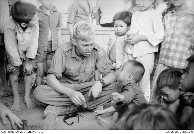Xuyen Moc, South Vietnam. 1969-05. Trooper Roger Lingard of Cottesloe ...