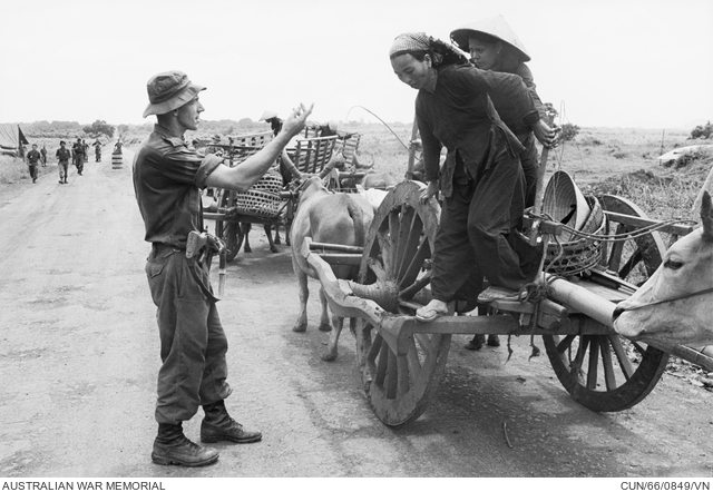 VIETNAM, 1966-10. PRIVATE BOB YOUNG OF LAUNCESTON, TAS, MOTIONS ...