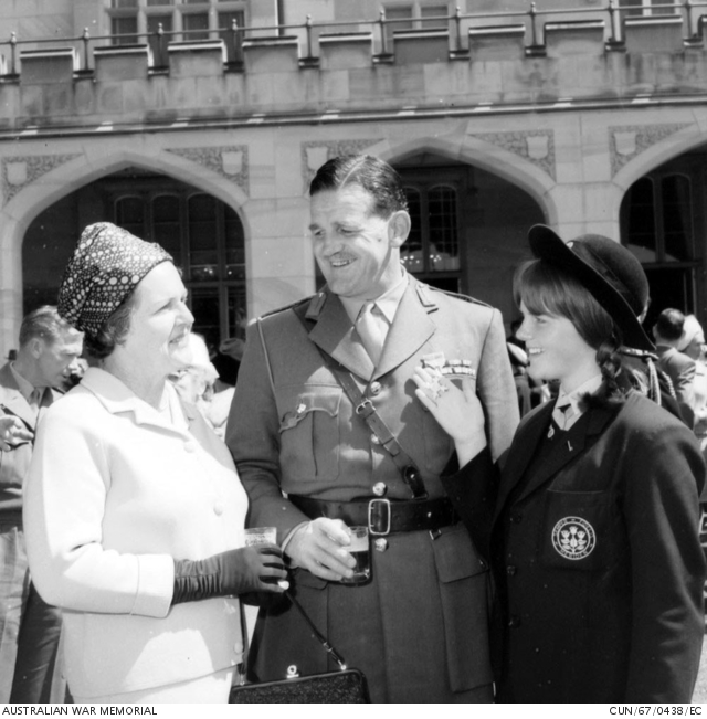 Colonel (Col) David Rouse of Epping, NSW, with his wife and daughter ...