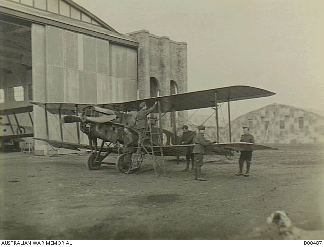 Leighterton, England. 'Rigging' an aeroplane, a Bristol F.2B fighter ...