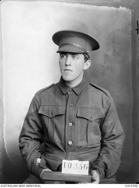 Darge Photographic Company collection of negatives | Australian War ...