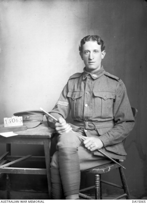 Darge Photographic Company collection of negatives | Australian War ...