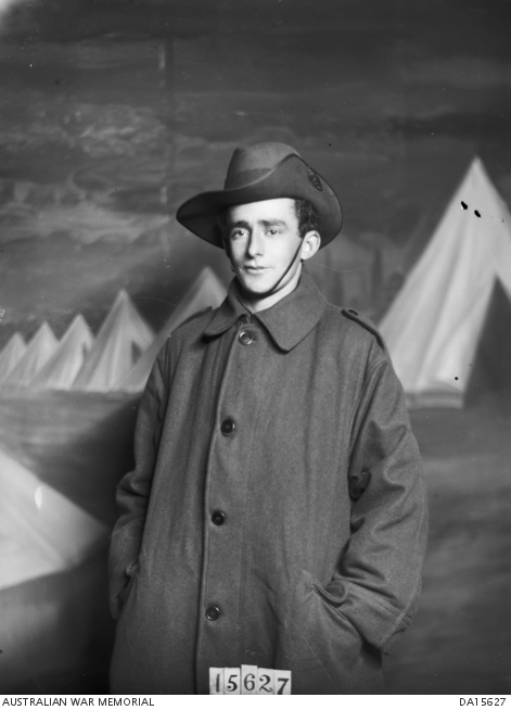 Darge Photographic Company collection of negatives | Australian War ...