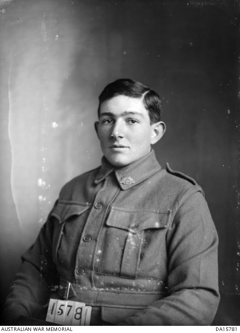 Darge Photographic Company collection of negatives | Australian War ...