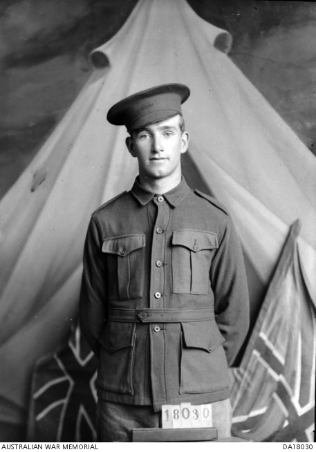 Darge Photographic Company collection of negatives | Australian War ...