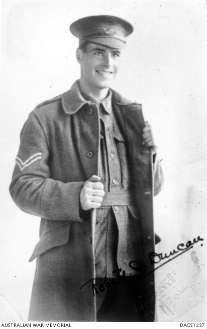Darge Photographic Company collection of negatives | Australian War ...