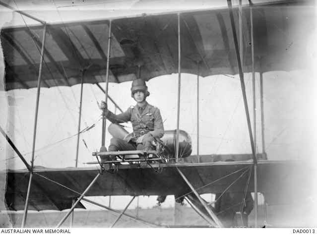 Darge Photographic Company collection of negatives | Australian War ...