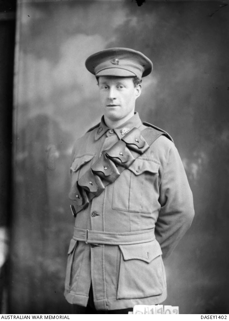 Darge Photographic Company collection of negatives | Australian War ...